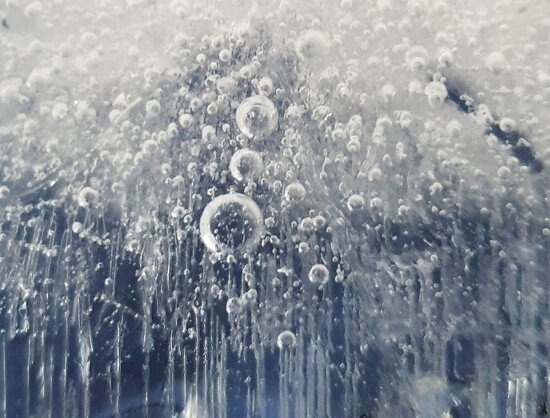 Icy Bubbles by Babs · 365 Project