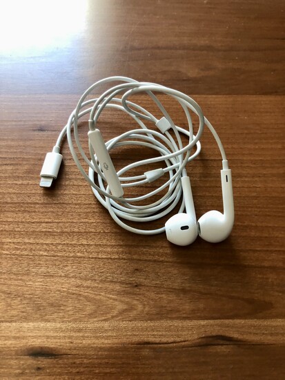 Ear pods by Lois · 365 Project