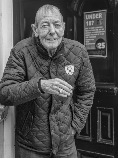 100 Strangers : Round 5 : No. 449 : Chris by Phil Howcroft · 365 Project