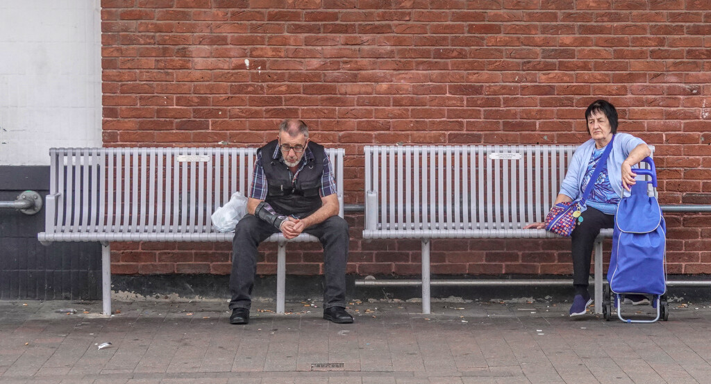 Asda Benches : 03 August 2025 , 15.42 hours by Phil Howcroft · 365 Project