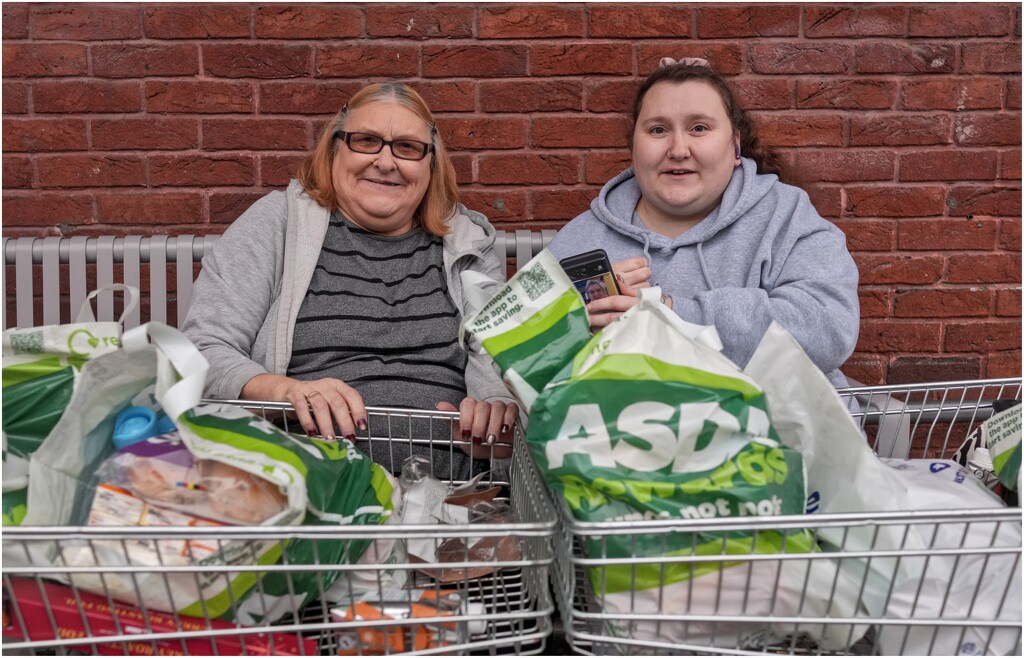 100 Strangers : Round 6 : No. 517 : Bel and Ness by Phil Howcroft · 365 ...